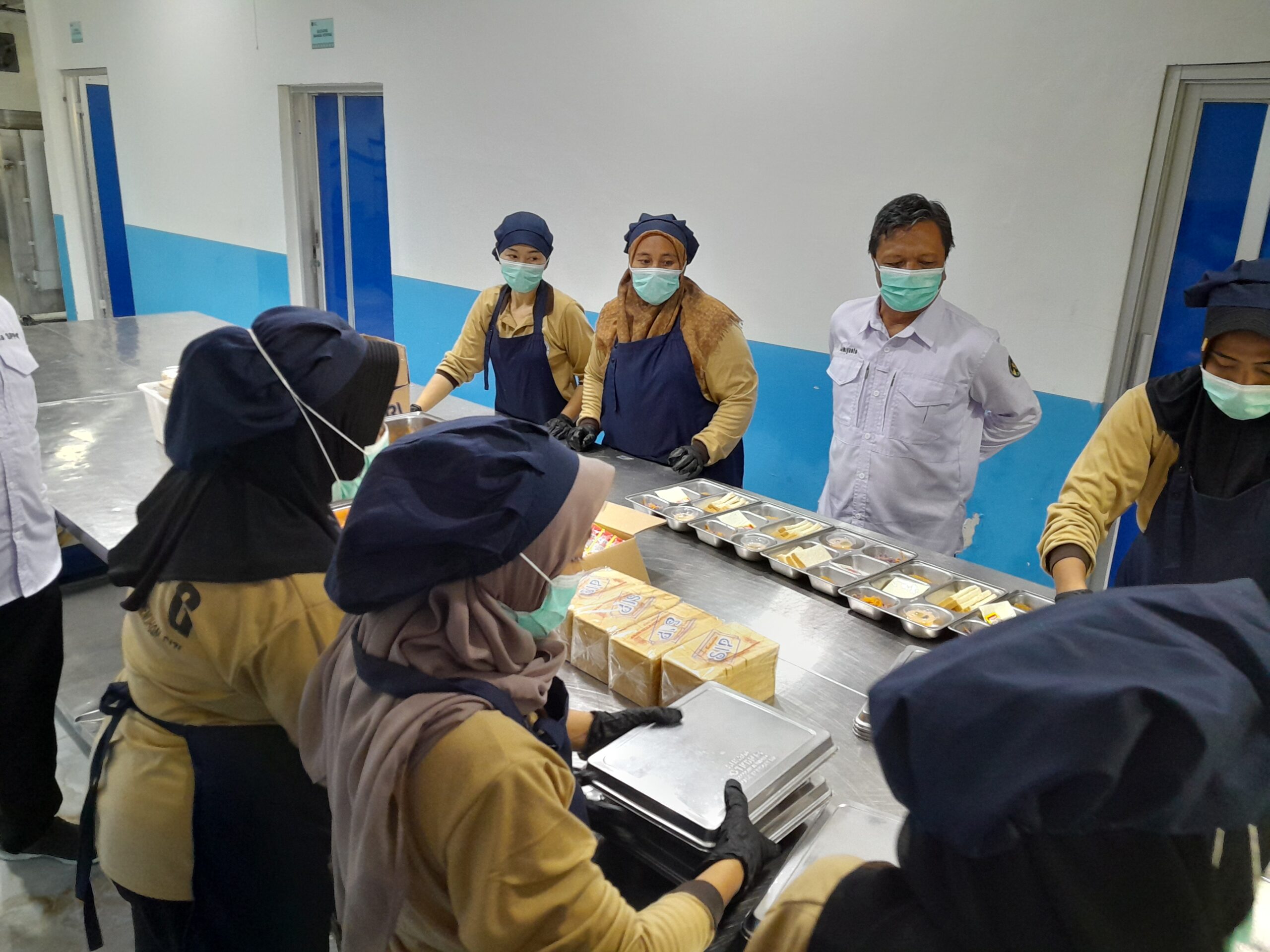 Dapur MBG Annur Garahan Tuai Penilaian Baik dari Media, Wali Murid Full ...